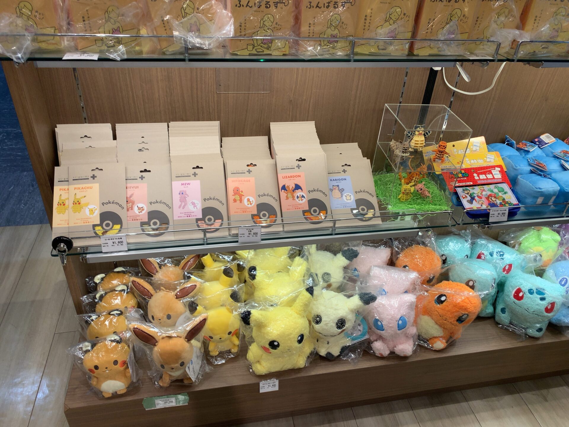 【2023年】成田空港のポケモンストア・限定グッズや空港内の通路・壁で見られるポケモンを紹介 - Culturize